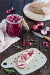 Pickles d'oignons rouges - Rose Citron